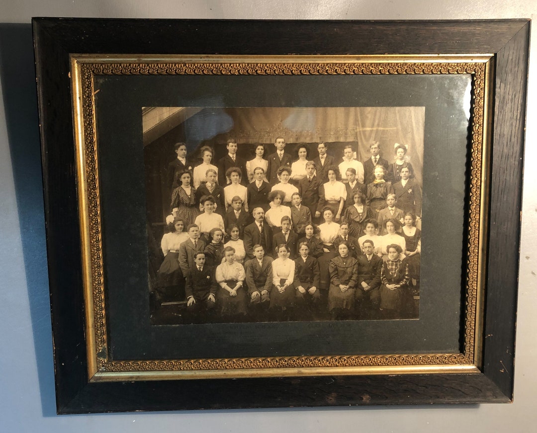 Victorian Original Photograph Group Young Men & Women High School Photo ...