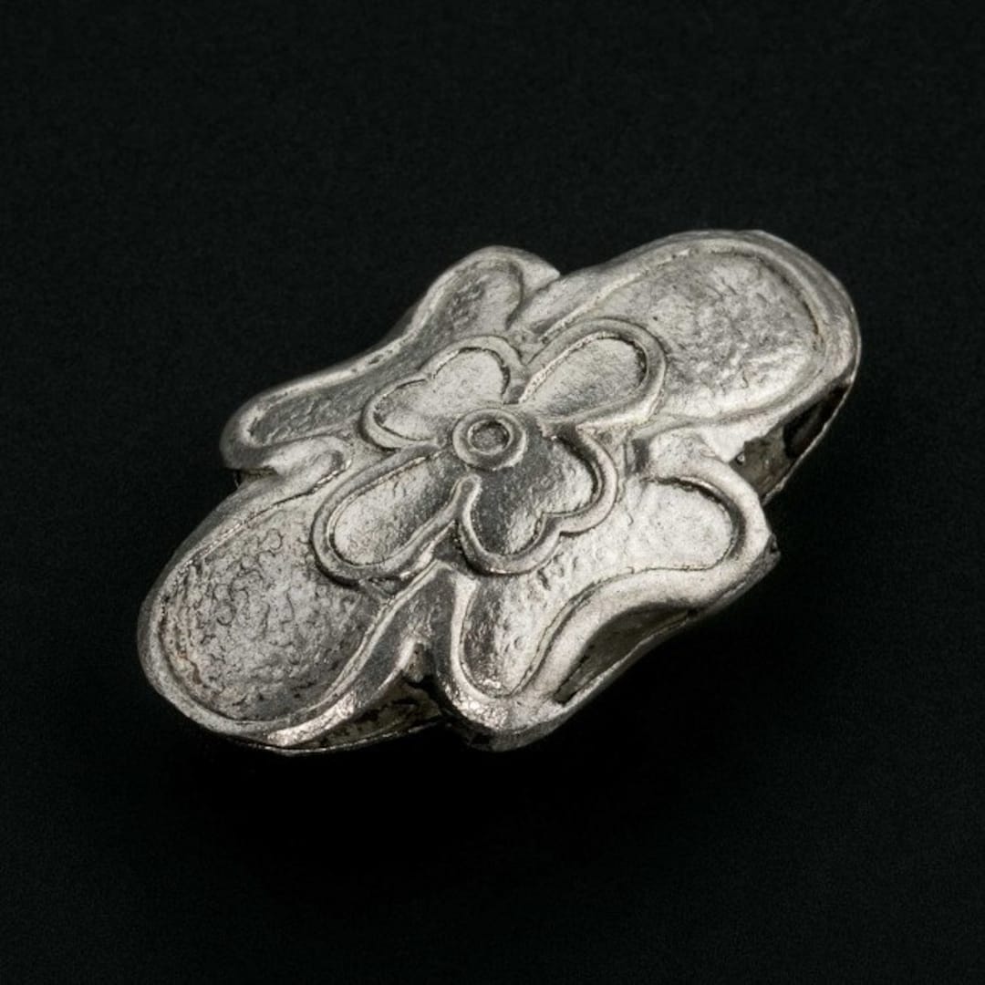 Vintage Embossed Silver Bead. 12x20mm. Pkg of 1. B18-0123 - Etsy