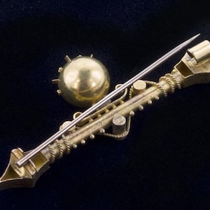 Victorian Era, Etruscan Revival, Persian Turquoise and Gold Bar Pin ...