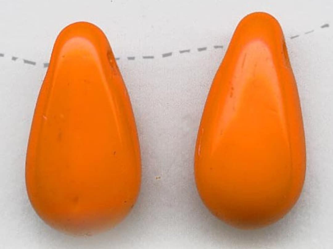 Vintage Opaque Persimmon Glass Teardrop Pendant Czechoslovakia,14x7mm ...