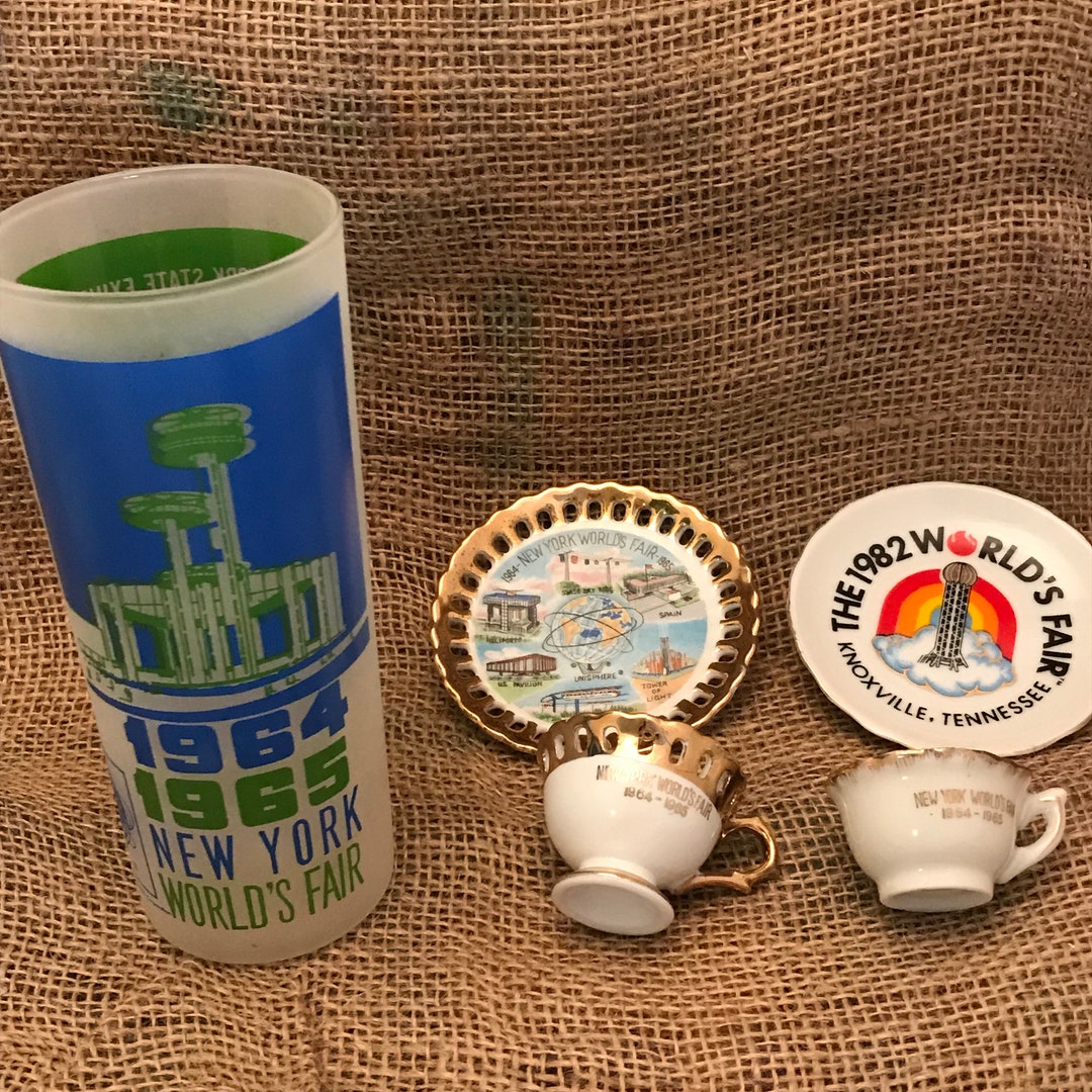 New York World's Fair 1964-1965 Souvenir Vintage Cups, Plate Gold Trim ...