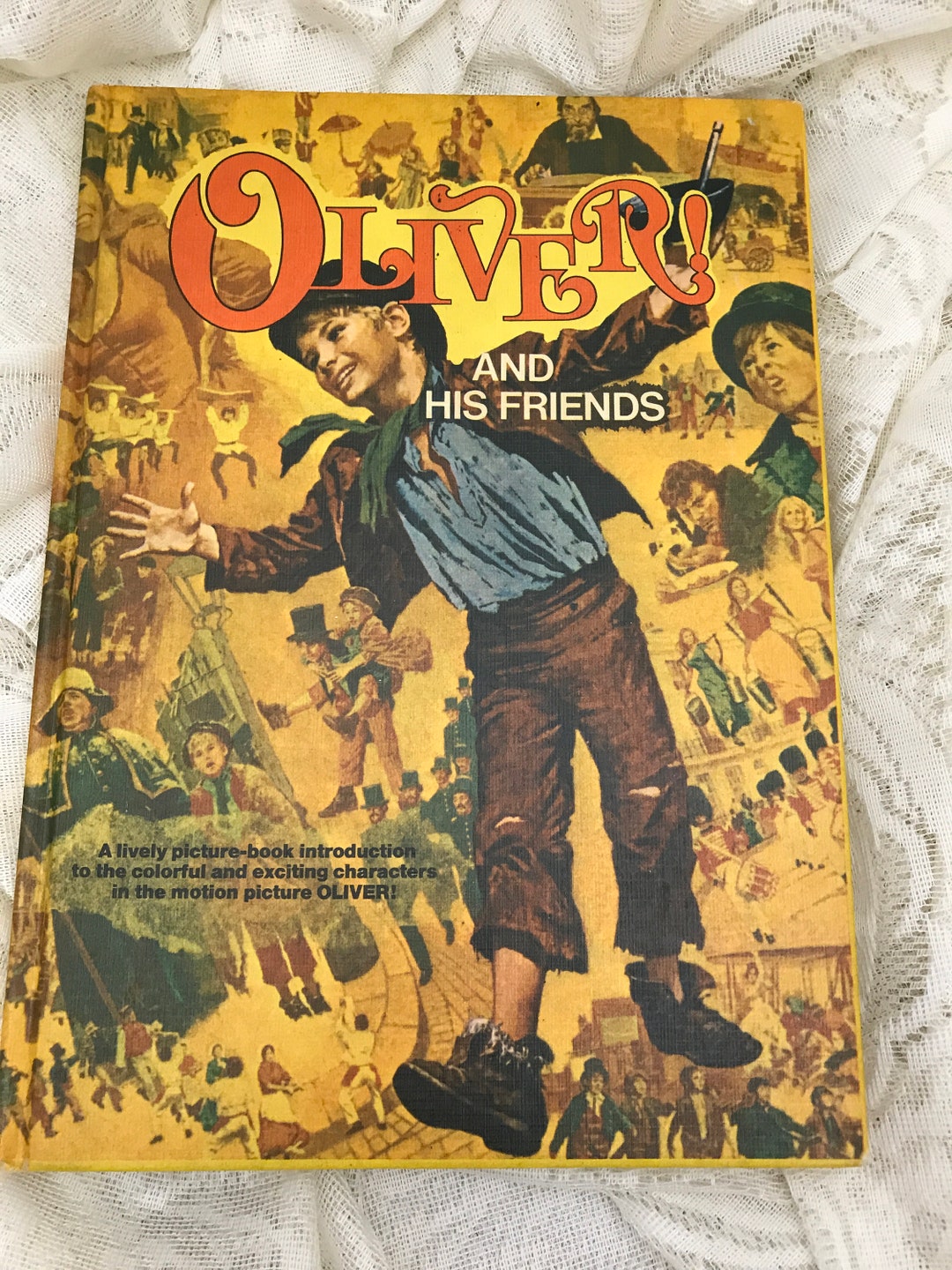 Vintage Children's Book, 1968 OLIVER! and His Friends, Illustrated With ...