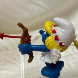 Vintage Peyo Schleich Smurfs PVC Three Valentine Cupids 2 Smurfs, 1 ...