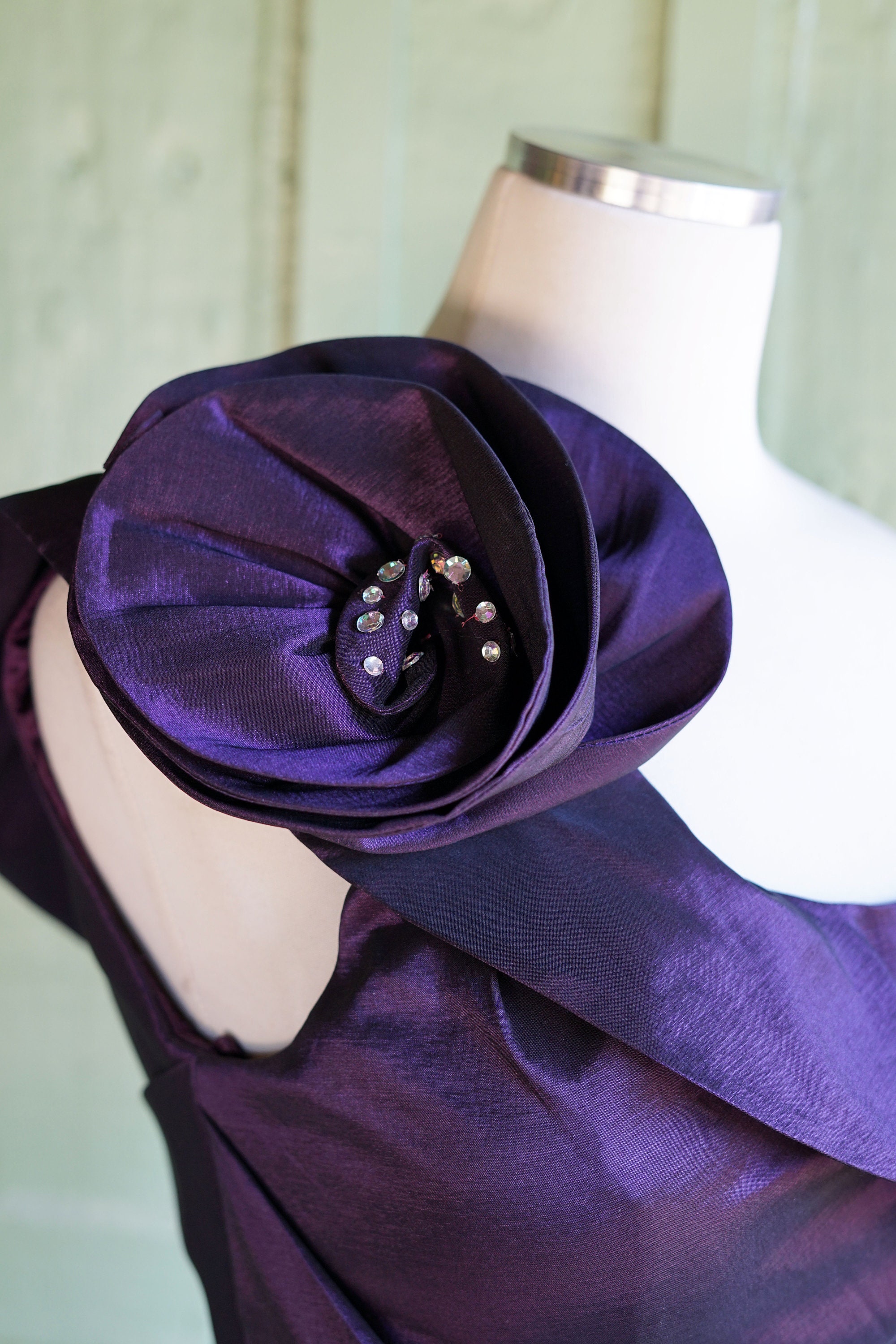 2000s Midnight Purple Black Iridescent One Shoulder Short Party Dress ...