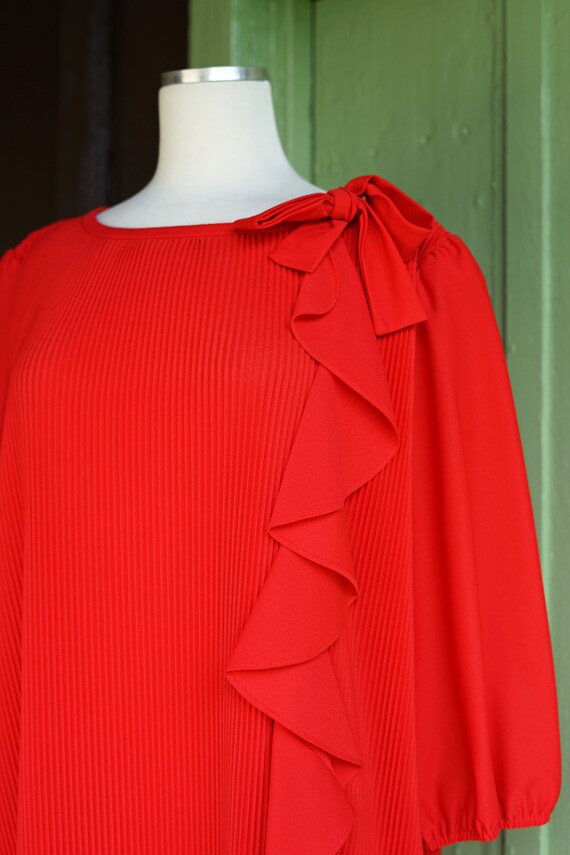 1980s Red Plisse Pleat Midi Dress with Ruffle and Bow… - Gem