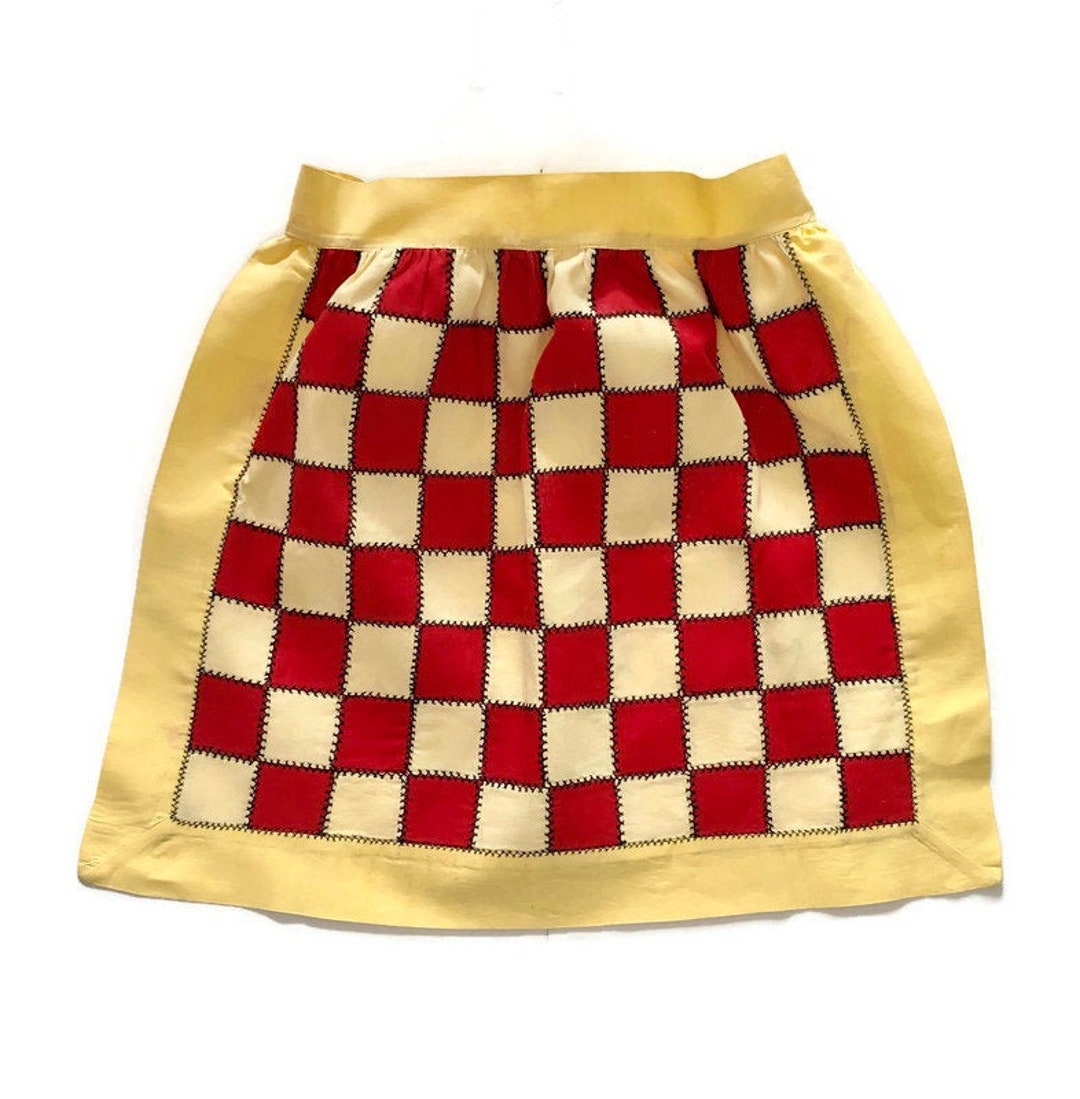 Half Apron 1950s | Vintage Linens | Reversible Checkerboard Apron ...