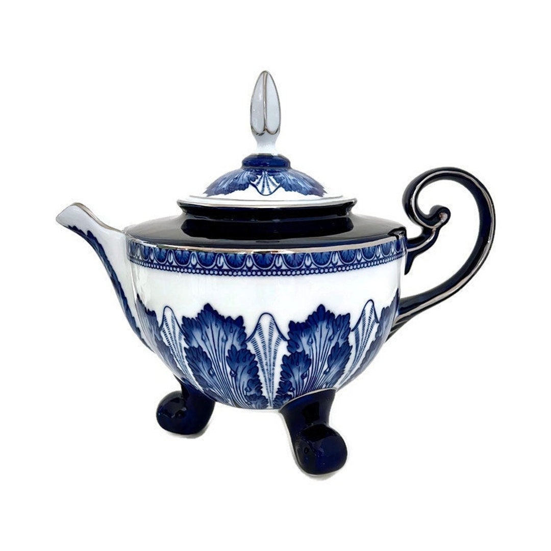 Bombay Art Nouveau Teapot Indigo Blue and White With Platinum Trim ...