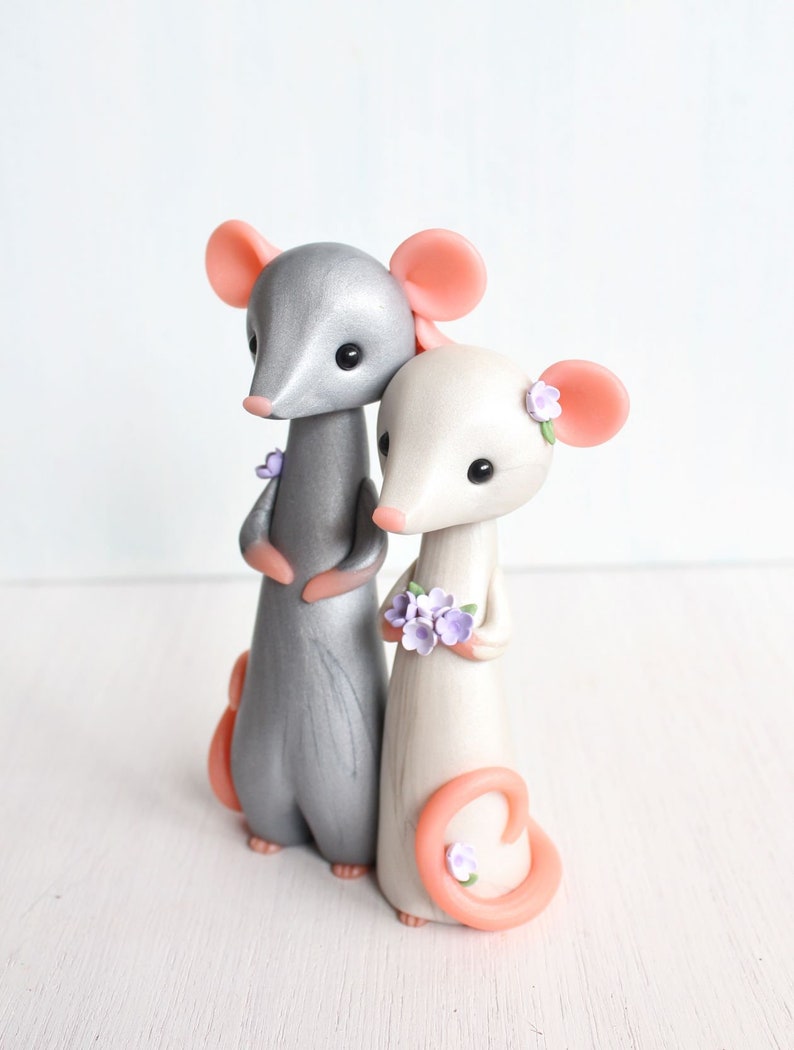Personalized Mouse Wedding Cake Topper: Rustic Woodland Keepsake - Etsy