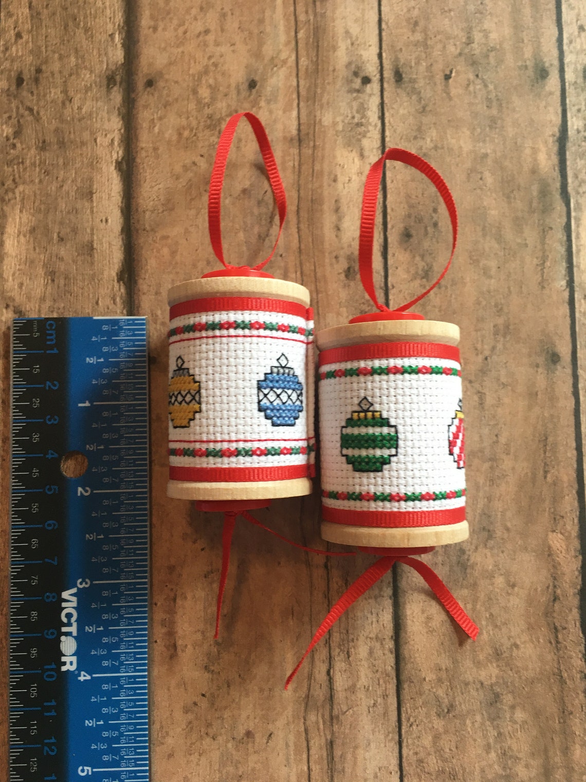 Wood Sewing Spools Cross Stitch Ornaments, Christmas Tree Ornament, Set ...