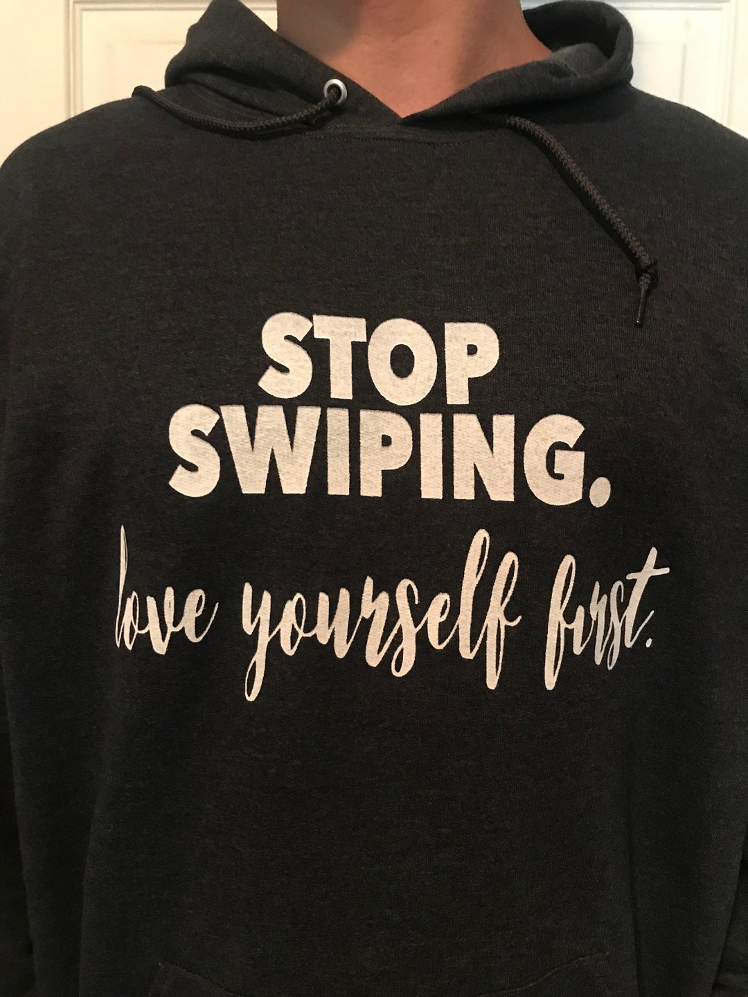 Sudadera con capucha Stop Swiping Pullover - Etsy España