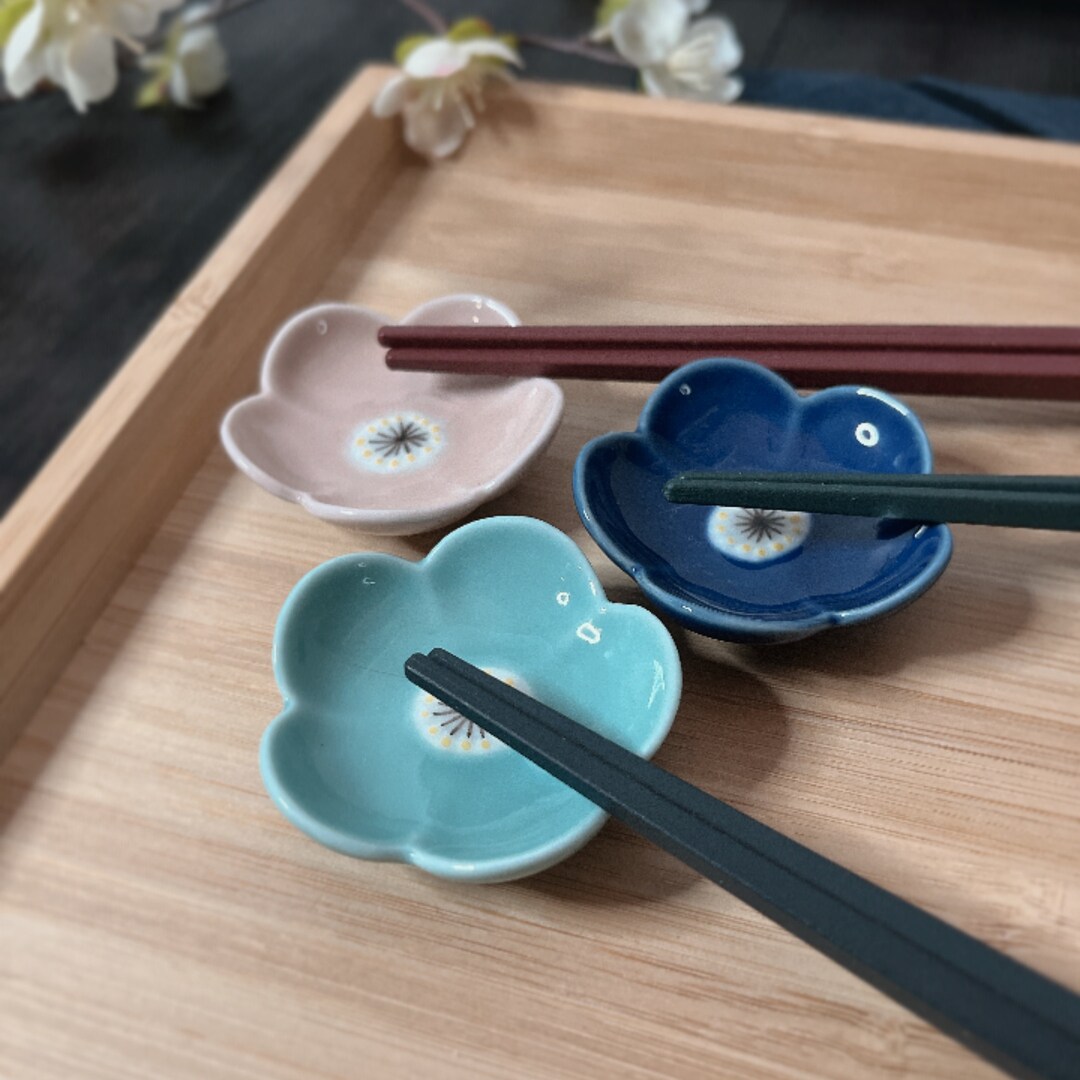 Plum Flower Chopstick Rest I Cutlery Rest, Brush Holder, Pen Rest, Mini ...
