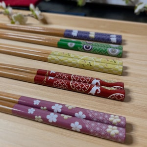 Set of 5 Pairs of Japanese Tapered Chopsticks: Easy to Use & Hold, Anti ...
