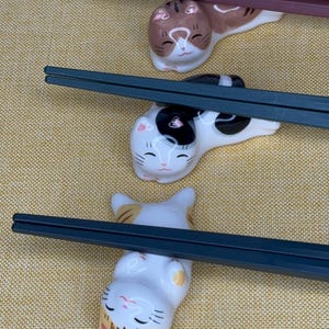 Sleeping Cats Chopstick Rests: Brush Holder, Pen Rest, Ceramic Cutlery ...