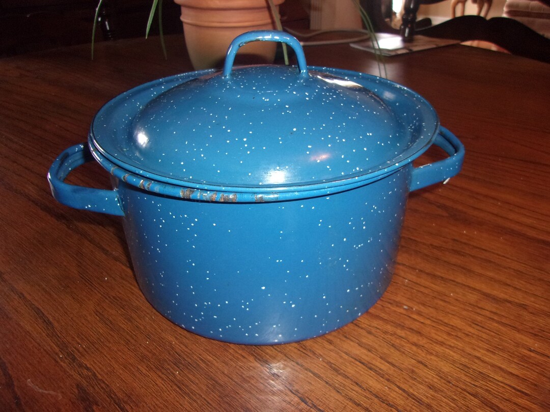 Blue and White Speckled Enamelware Stock Pot With Lid - Etsy