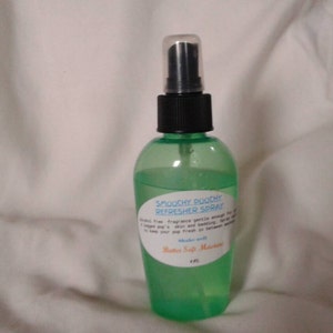 Dog Fur and Bedding Refresher Spray - Etsy