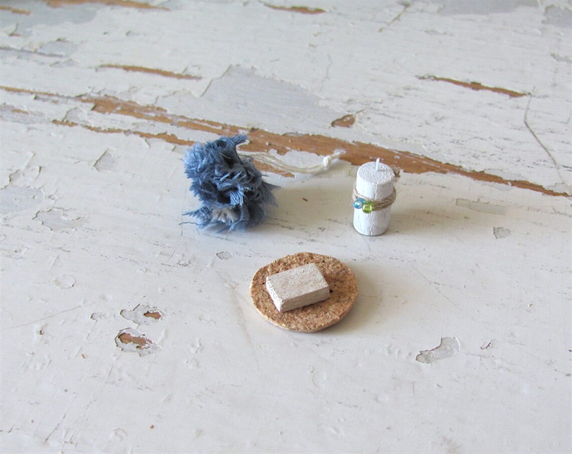 1:12 Dollhouse Miniatures Shower Pouf, Cloth Bath Poof, Artisan ...