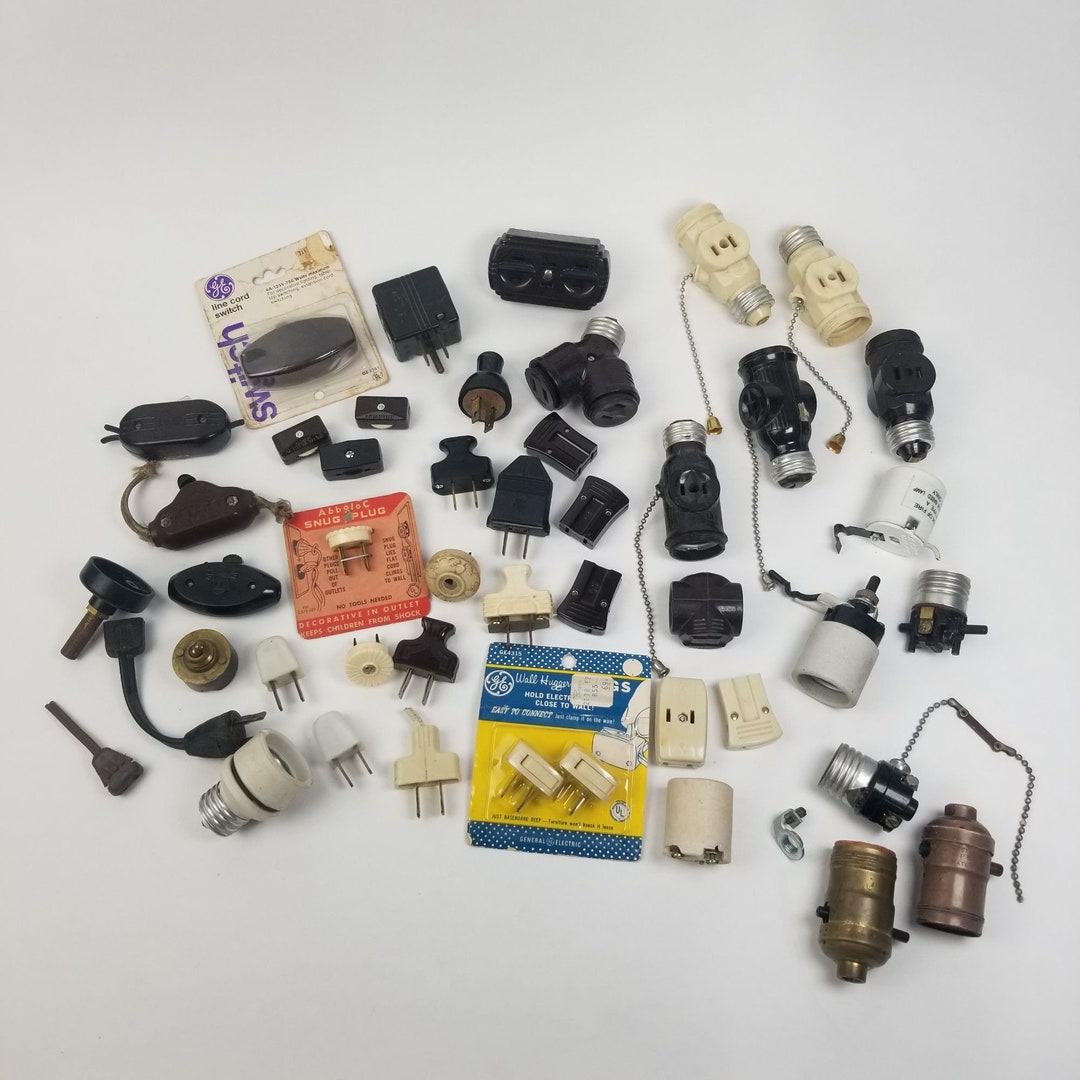 35 Old Lamp Parts Lot Hubble Eagle Leviton Vintage Lamp Sockets Switches Plugs - Etsy
