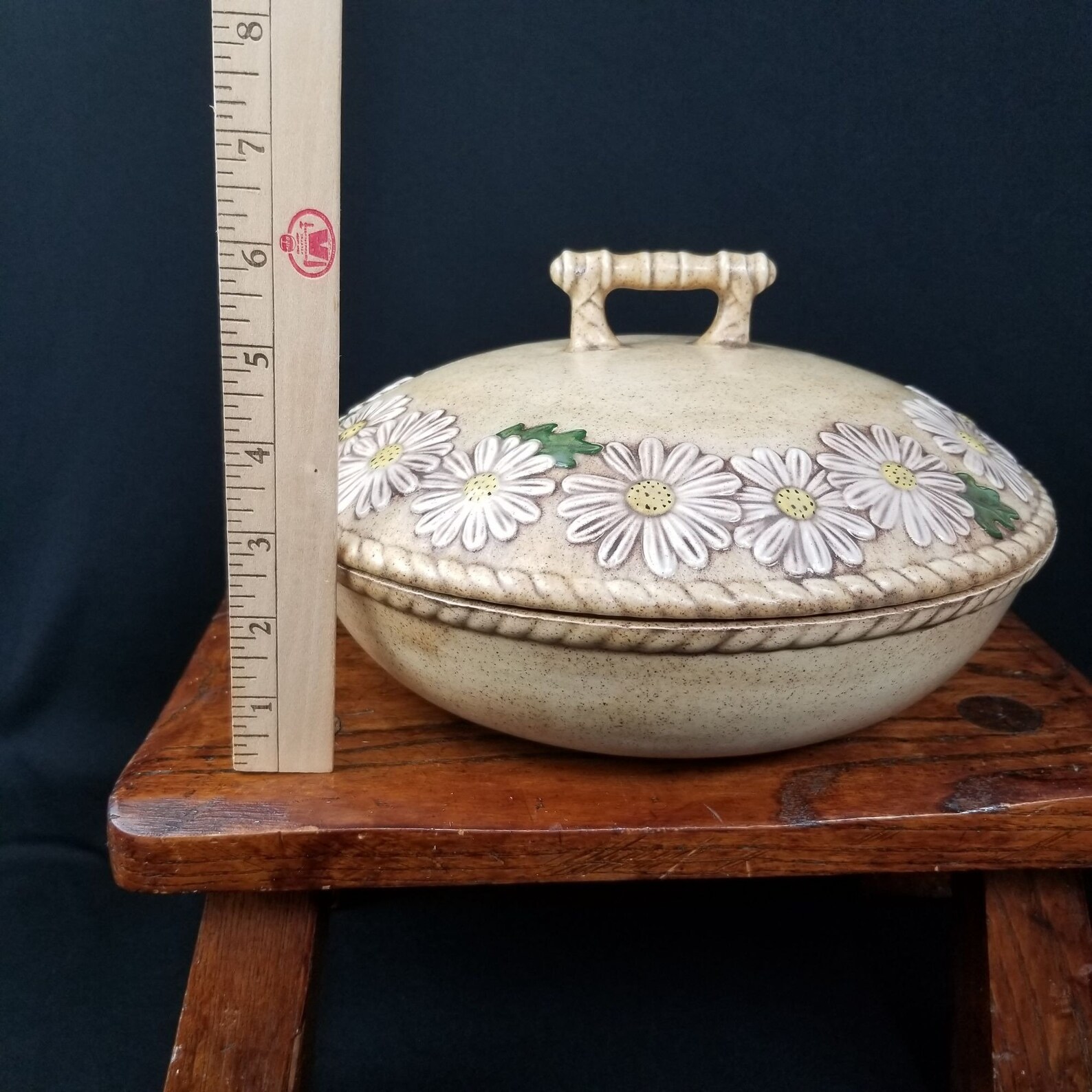 Daisy Bowl With Lid Embossed Flowers Pottery Decor House Warming Gift ...