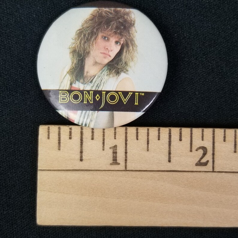 1987 Bon Jovi Pin Pinback Button 1980s Rock Band Slippery When Wet Tour ...