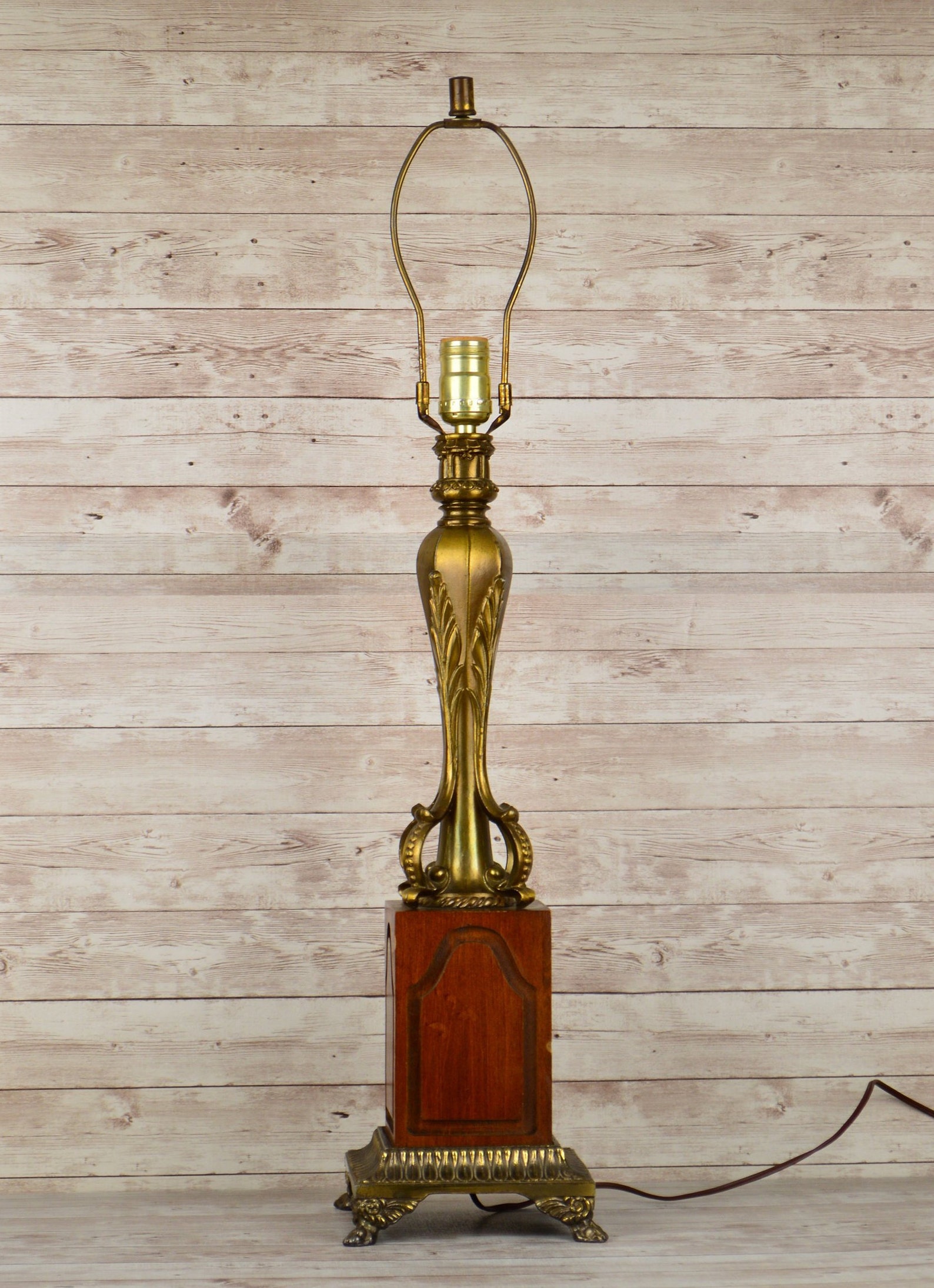 Vintage Falkenstein Table Lamp Wood & Ornate Metal Decor NEEDS - Etsy