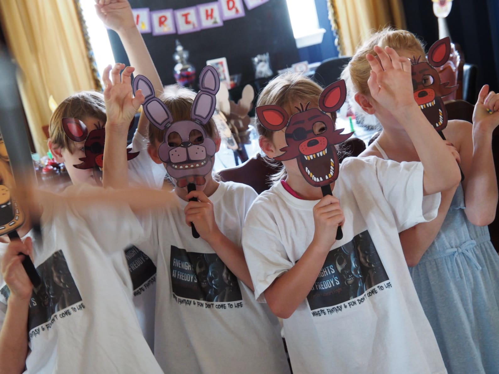 Five Night's at Freddy's 10 Masks Prop Set & 4 BONUS - Etsy Canada