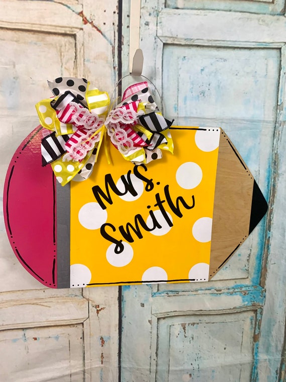 Door Hangers Teacher appreciation Paper and Pencil door hanger door ...