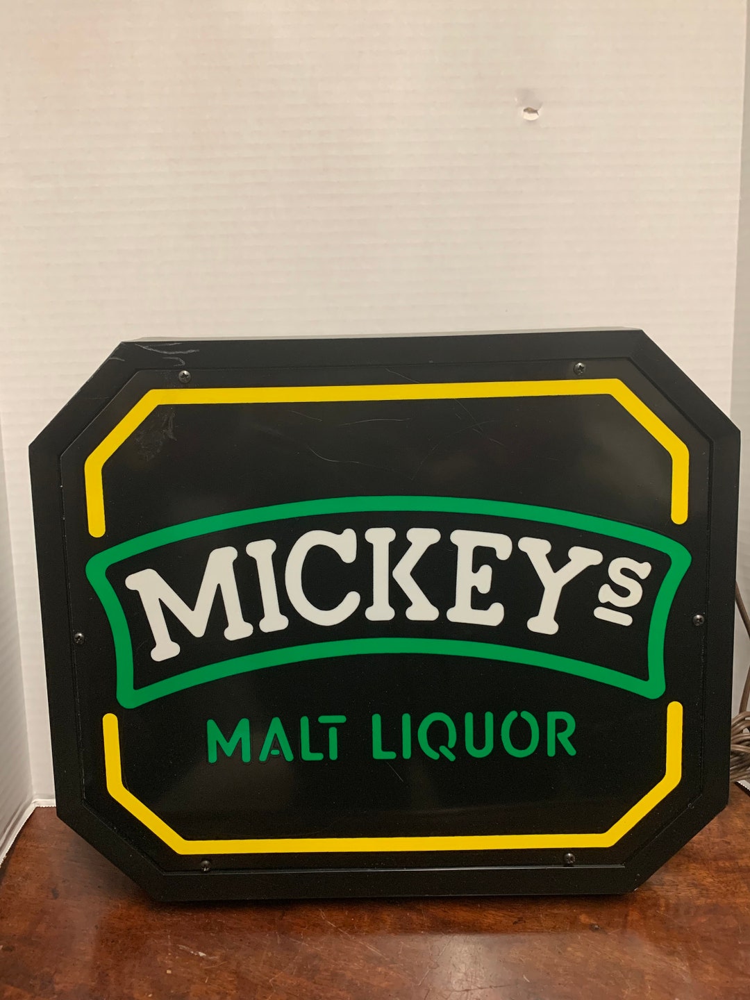 Vintage Mickey’s Malt Liquor Light up Sign - Etsy