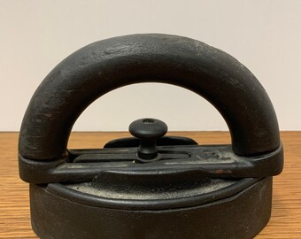 Antique Sad Irons - Etsy