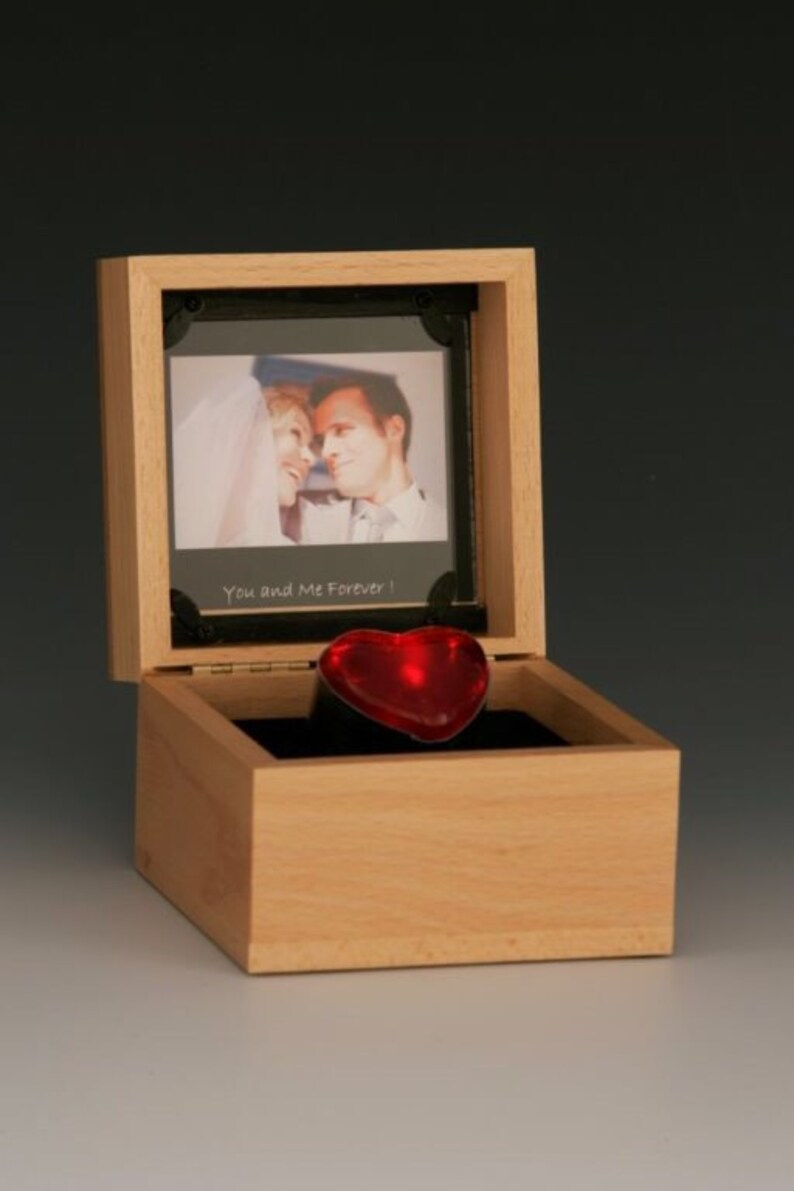 Memorial Box / Photo Frame Gift Box A Touching Desktop Bereavement Gift ...