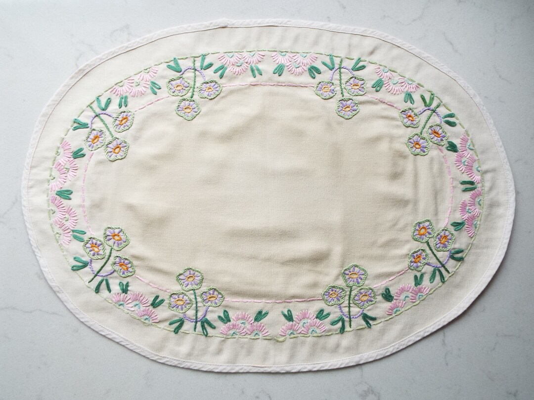 Vintage Linen Tea Tray Cloth. 1950s English Oval Tray Cloth - Etsy UK