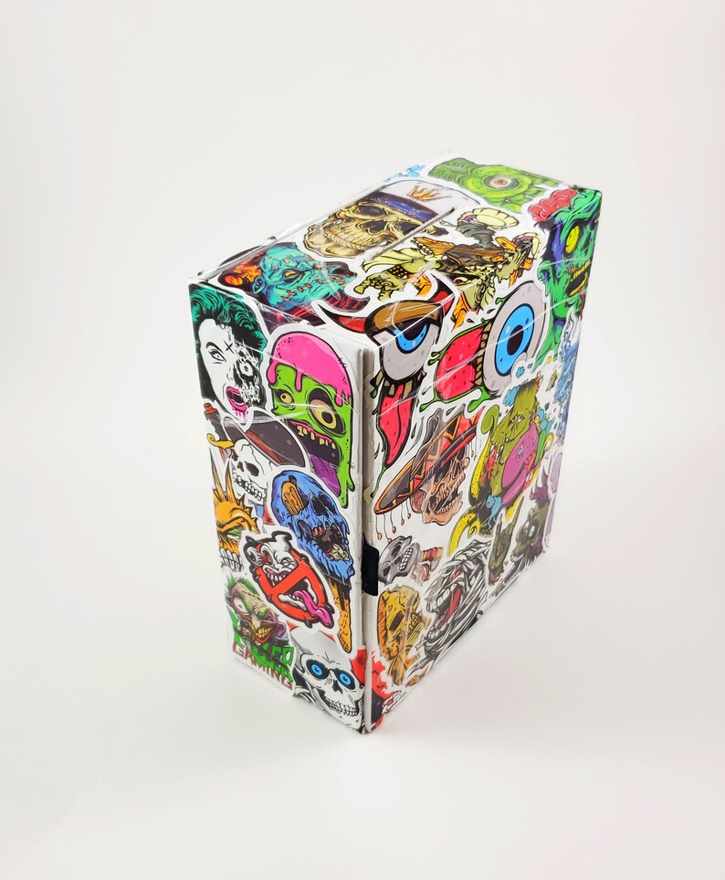 Monster Sticker Bomb Bank Box, Monstruos, bomba de pegatinas, banco de ...