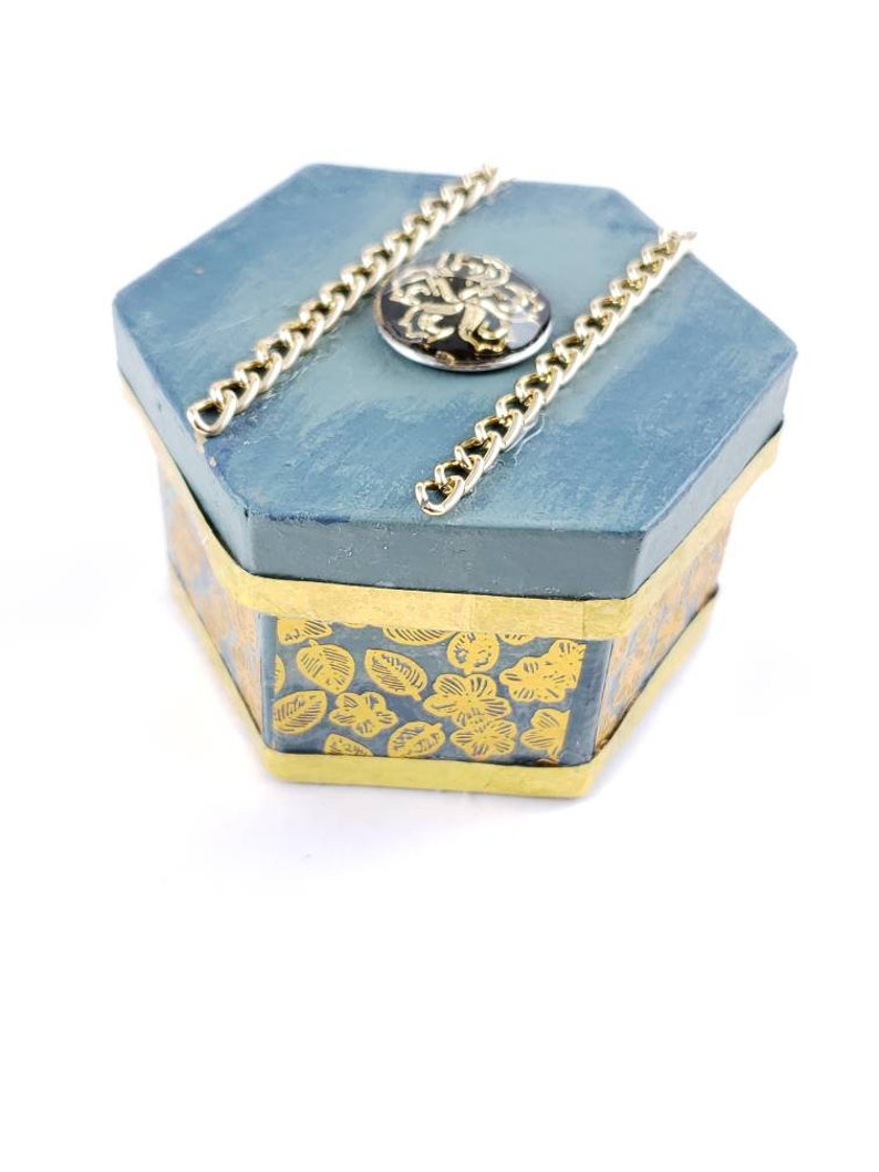 Small Jewelry Box, Pretty Jewelry Box, 90s Inspired, Cute Stash Box ...