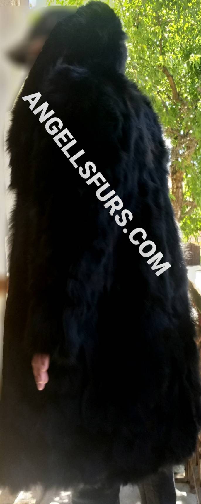MEN'S New Real Natural BLACK FOX Fur Coat with Beautiful Collar!