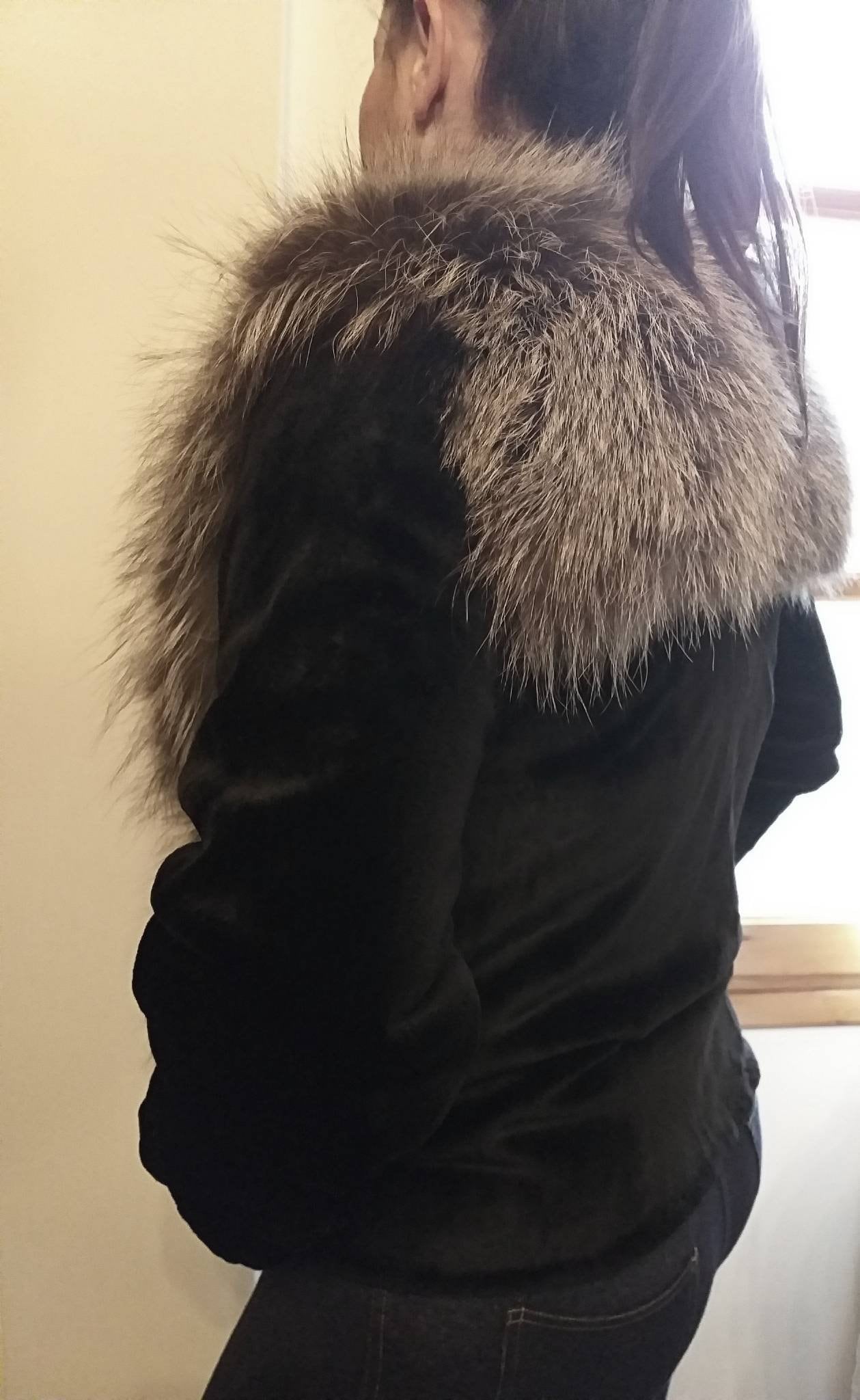 NEW!Natural Real FULLSKIN Mink Fur with Silver Fox Collar!