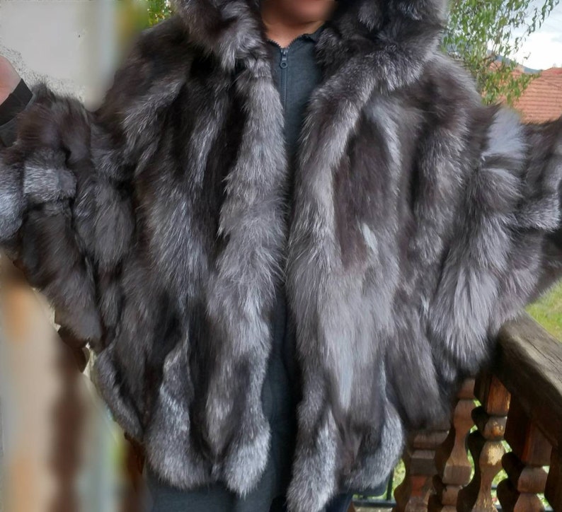 HOODED SILVER FOX Fur Cape!brand New Real Natural Genuine Fur! - Etsy