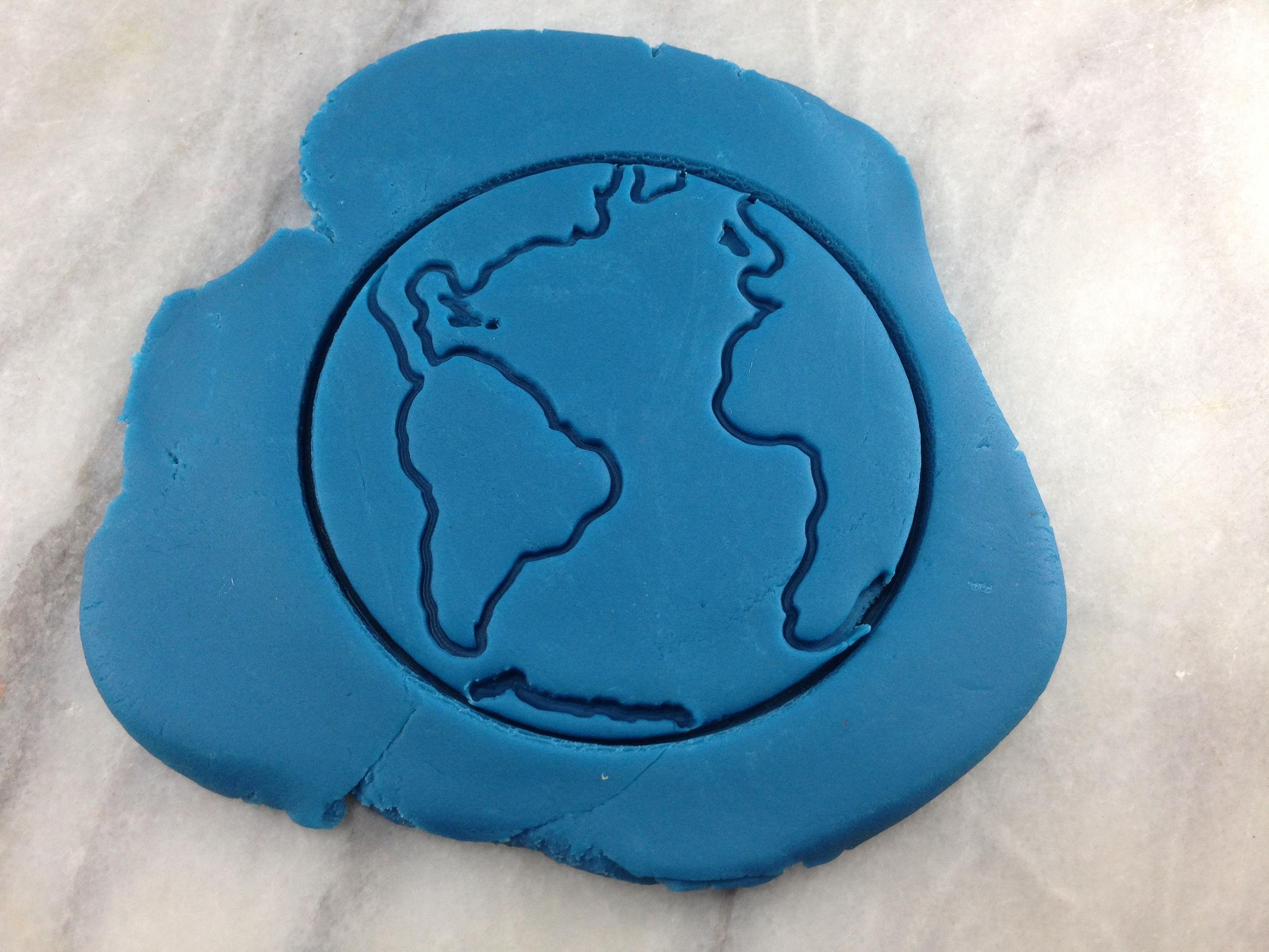 Planet Earth Cookie Cutter 2-piece Outline & Stamp SHARP | Etsy