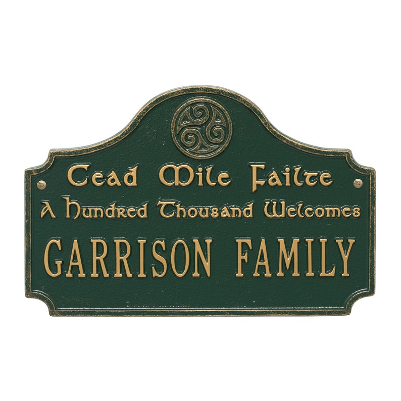 The Cead Mile Failte Plaque Featuring the Gaelic Phrase With ...