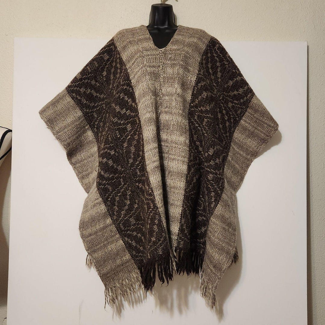 Vintage Peru Maya / Inca Wool Gray Woven Knit Poncho Saddle Blanket ...