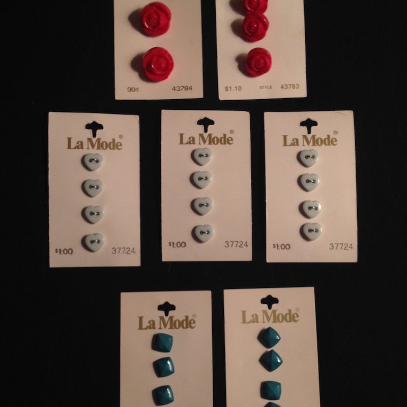 La Mode Buttons - Etsy