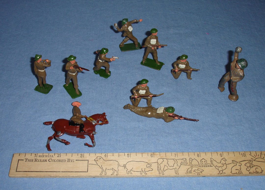 Vintage Lead Soldiers Made in England - 10 Pieces - Painted - Etsy