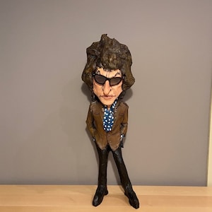 bob dylan bust
