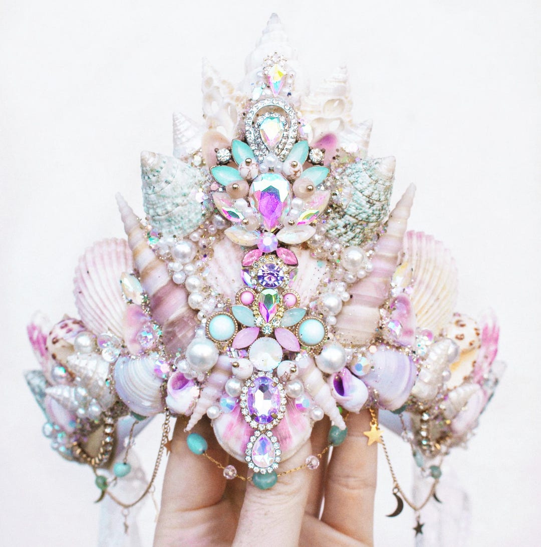 Pastel QUEEN Crown - Etsy