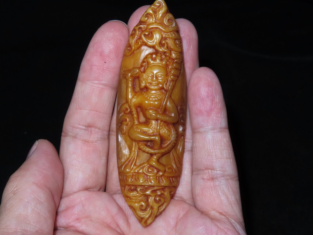 Nepal Tibet Buddhist Carved Yak Bone Vajravarahi Bone Kasaya Spiritual ...