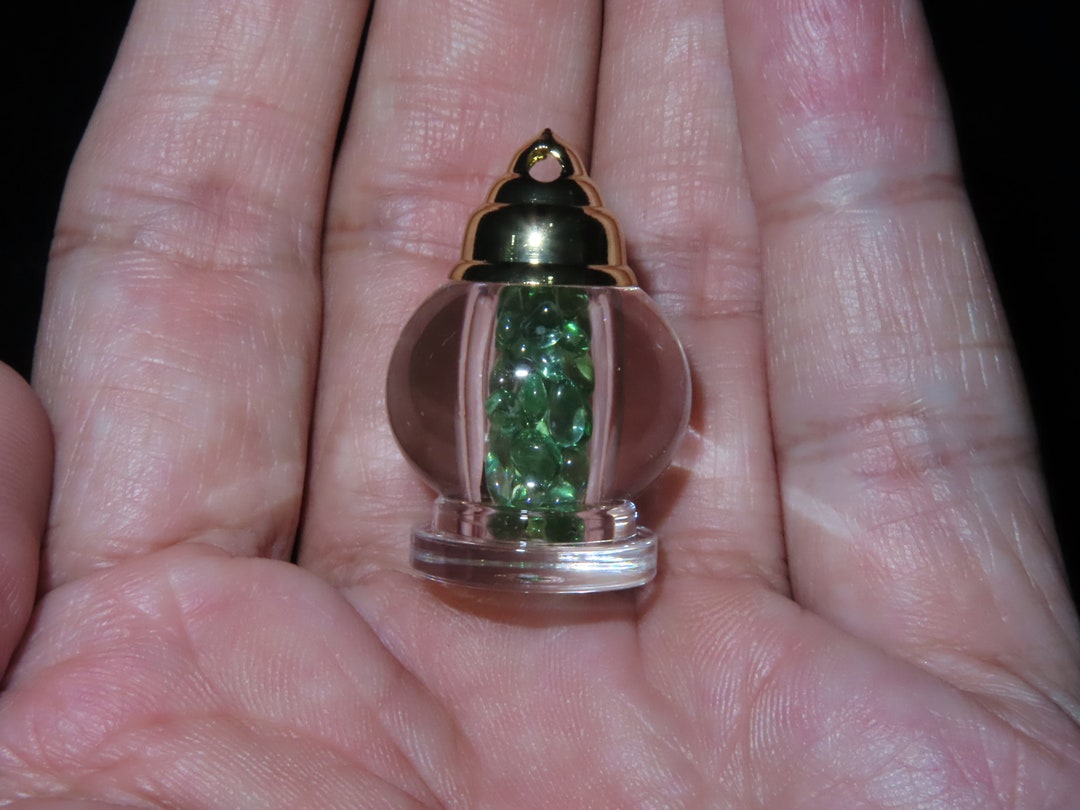 Nepal Tibet Buddhist Green Tara Light Green Sarira Relics Strong Sub ...