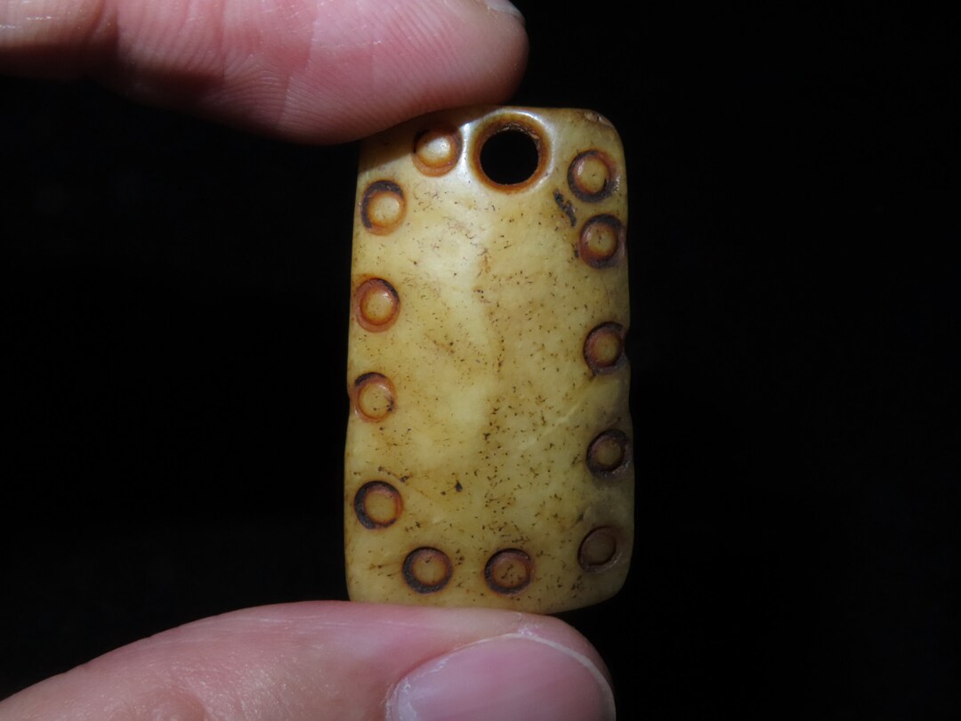 Nepal Tibet Buddhist Mantra Dots Kapala Bone Talisman Ornament Pendant ...