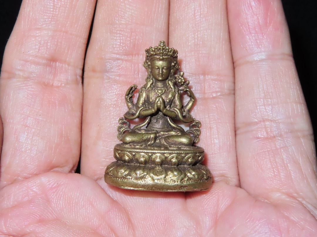 Nepal Tibet Buddhist Solid Bronze Chenrezig Miniature Talisman Statue ...