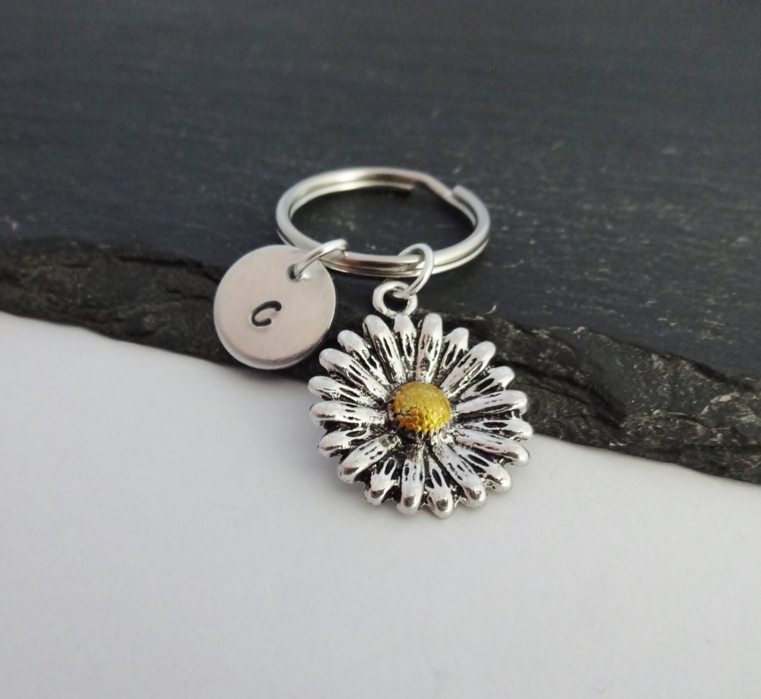 Daisy Keyring Flower Keyring Initial Flower Keyring Hand - Etsy UK