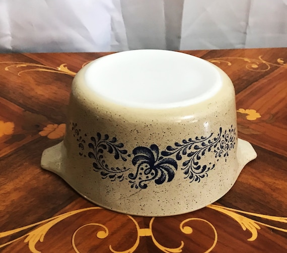 Vintage Pyrex Tan With Blue Flowers Homestead Pattern 473-B - Etsy