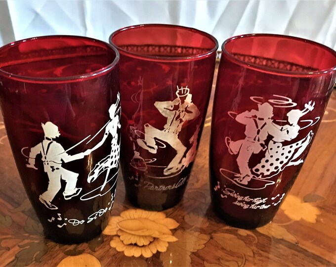 Three Vintage Anchor Hocking Ruby Red Square Dancing Glasses - Etsy