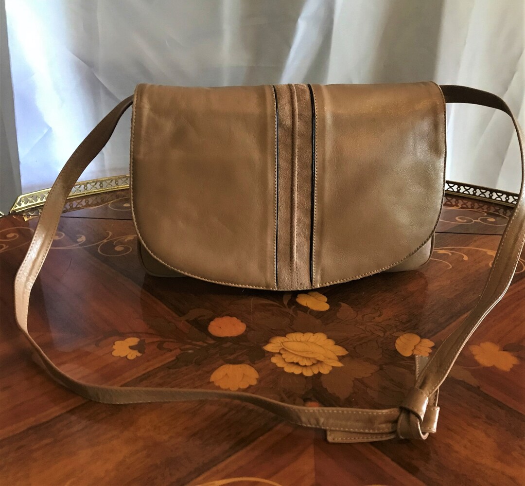 Vintage Stanley Black Designer Shoulder Bag, Pocket Book, Tan or Beige ...